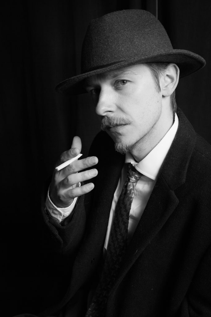 Film Noir Photography - Dark Dreamer Photography