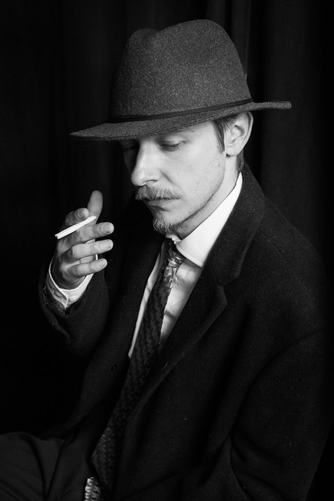 Film Noir Photography - Dark Dreamer Photography