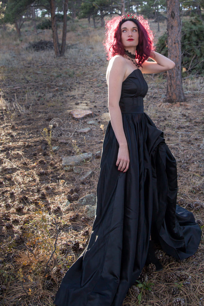 Evil Queen Portrait Photoshoot - Dark Dreamer Photography