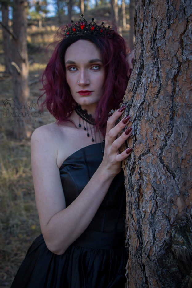 Evil Queen Portrait Photoshoot - Dark Dreamer Photography